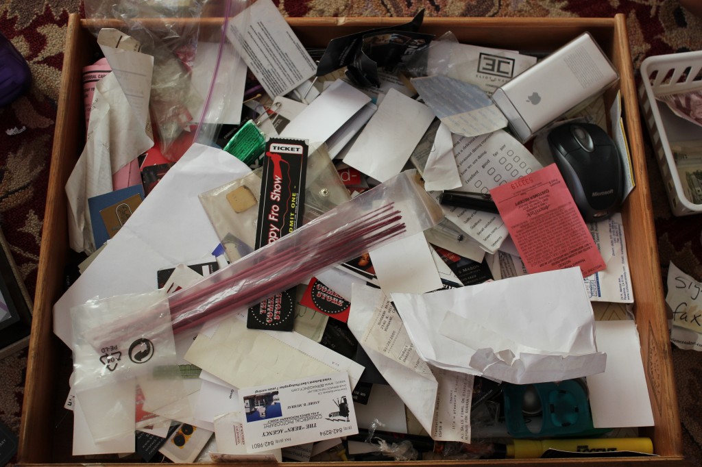 Organizing the Desk Junk Drawer :: Organizing Wonders